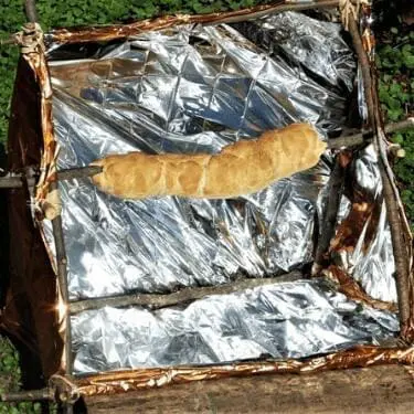 16 Ingenious Uses for Mylar Blankets on Your Homestead - Self ...