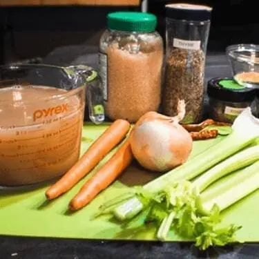 How to Make Penicillin Soup - Self Sufficient Projects