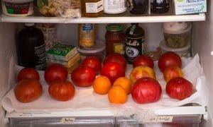 8 Dangerous Mistakes To Avoid When Storing Your Food - Self Sufficient ...