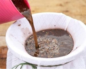 DIY Compost Tea - Self Sufficient Projects